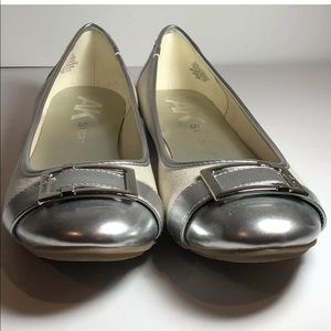 Anne Klein | Shoes | Anne Klein Ballet Flats Silver M | Poshmark
